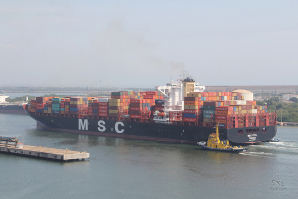 TERMINAL ESPECIALIZADA DE CONTENEDORES I LA MÁS EFICIENTE DEL PACÍFICO ...