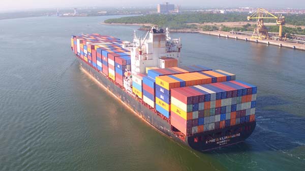 BAL CONTAINER LINE ARRIBA POR PRIMERA OCASIÓN AL PUERTO DE LÁZARO CÁRDENAS.