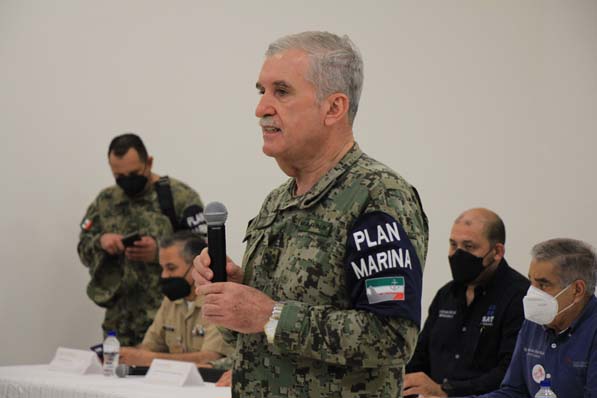 AUTORIDADES DE LA SEMAR REALIZA VISITA DE TRABAJO AL PUERTO LÁZARO CÁRDENAS